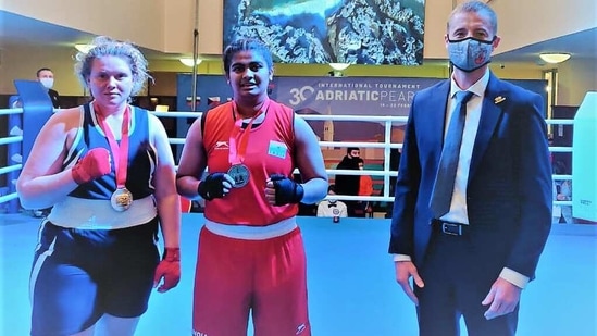 Alfiya Pathan wins India's first gold at Montenegro boxing meet ...