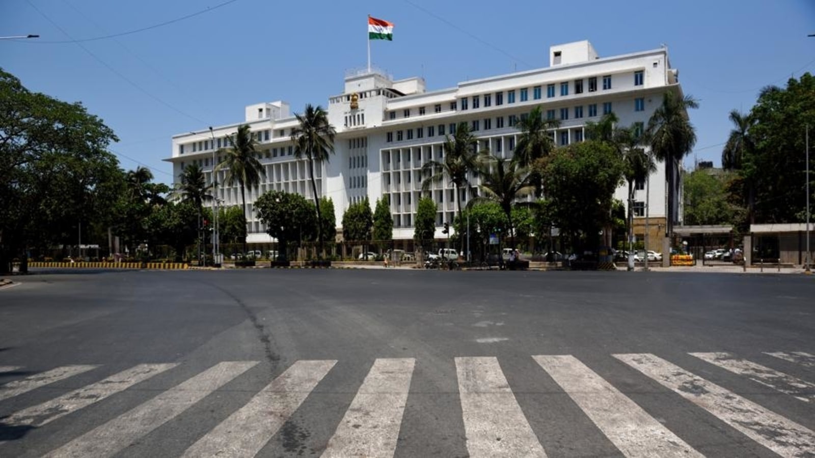 Stagger work hours at Mantralaya, says Maharashtra chief secretary ...