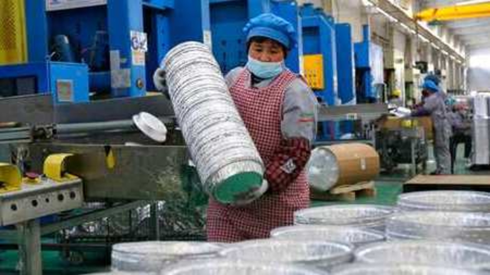 US manufacturing activity hits three-year high; cost pressures ...