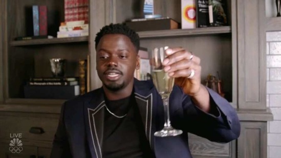 Golden Globe Awards 2021 is off to a cringe worthy start, Twitter is ...