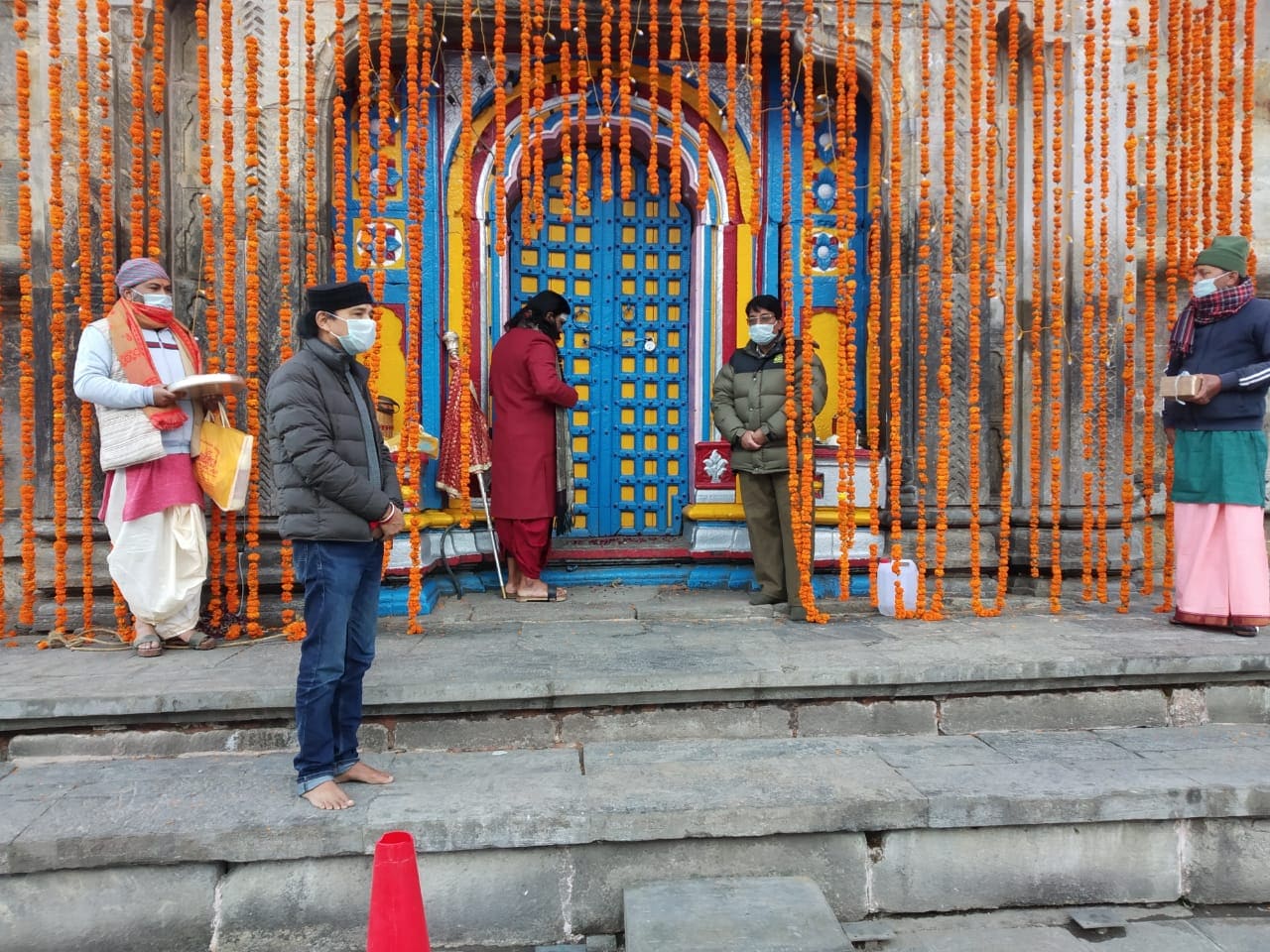 Kedarnath shrine opens on May 17, no restrictions on number of pilgrims ...