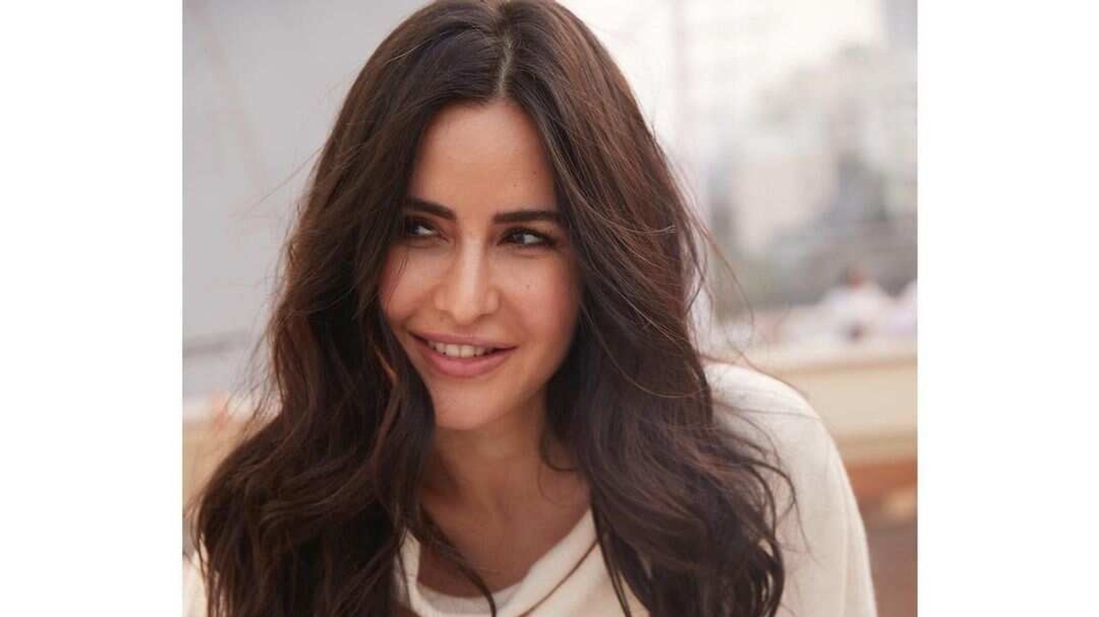 Katrina Kaif blushes in pink sweater as she preaches simple way to ...
