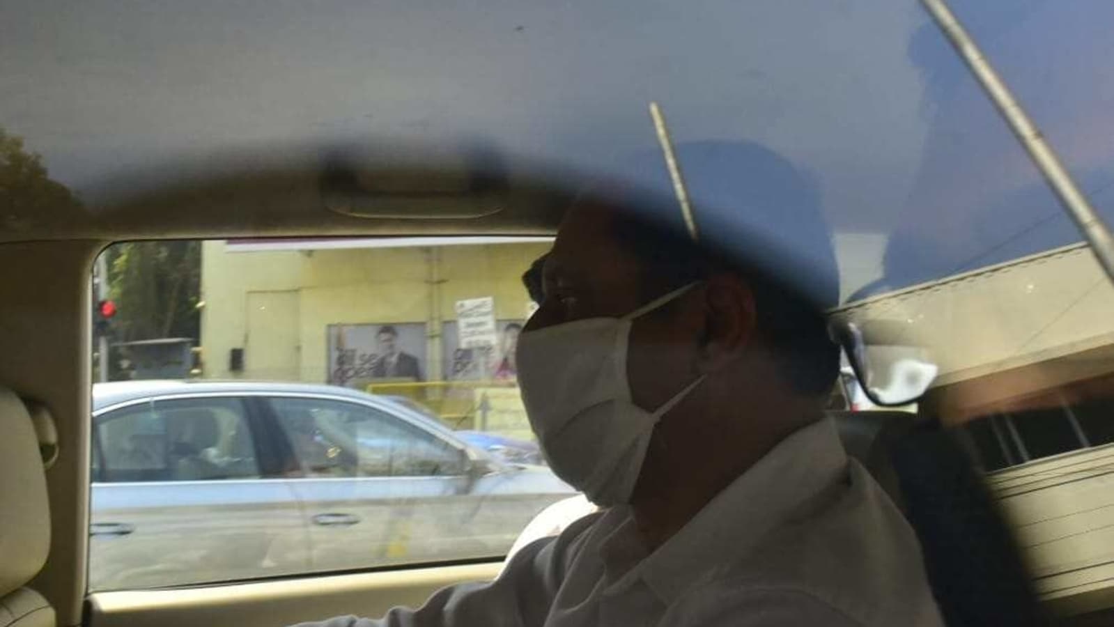 Ambani security scare probe: Sachin Vaze remanded to NIA custody till March 25 | Mumbai news ...