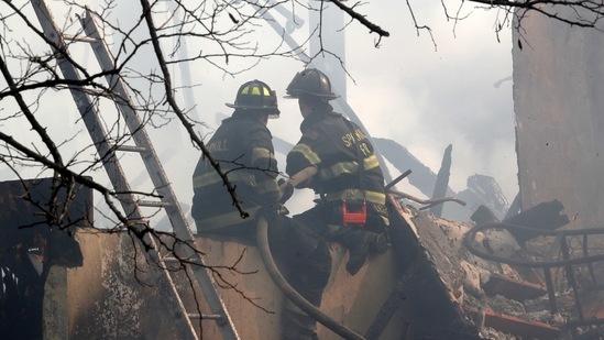 New York: 1 resident dead, 1 firefighter missing in nursing home blaze ...