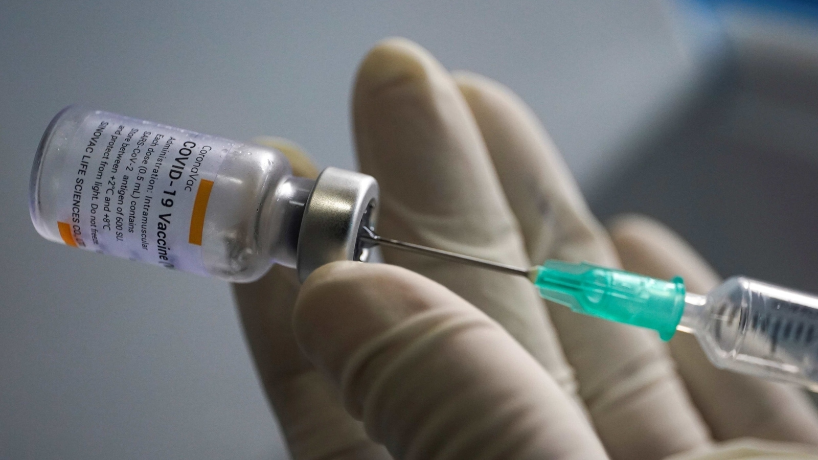 Pakistan govt to buy 7 million doses of Covid-19 vaccines from China ...