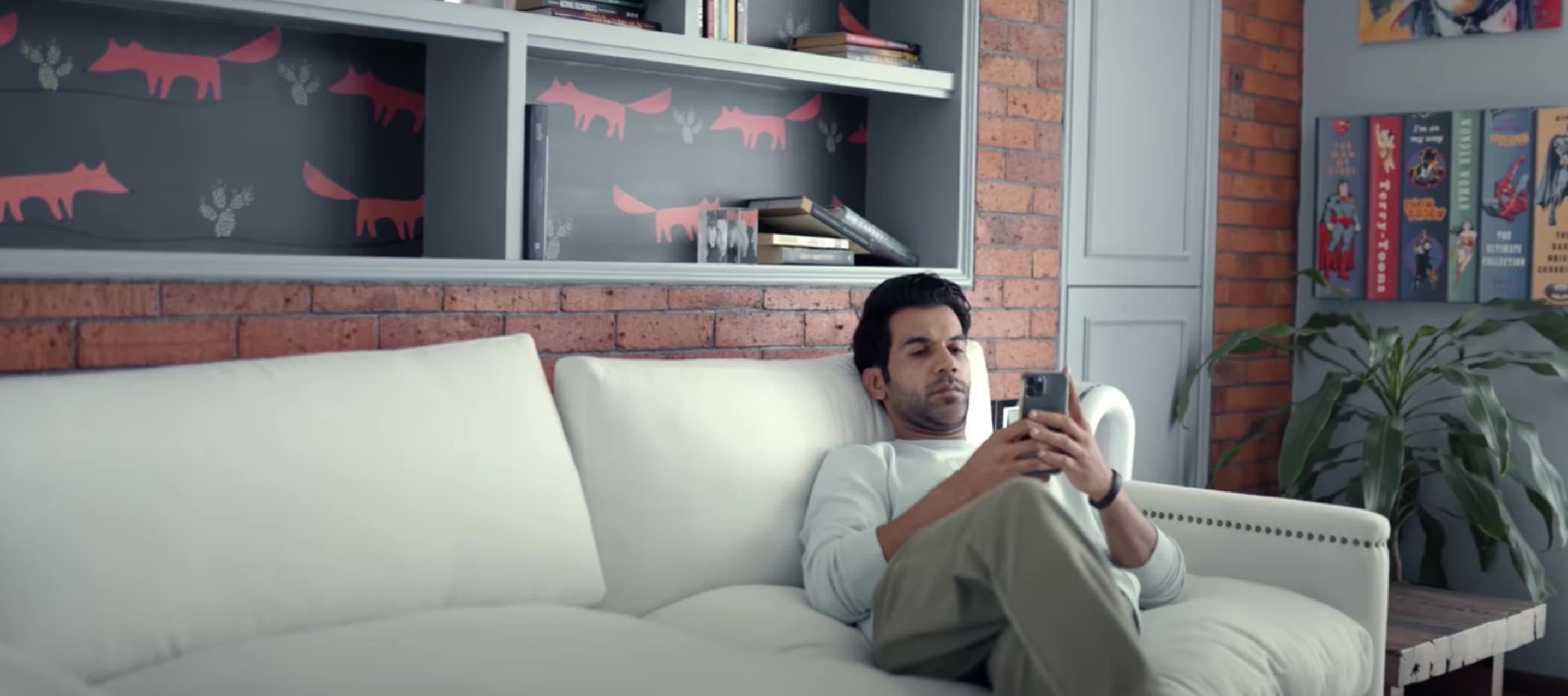 Step inside Rajkummar Rao's home with calm decor, huge private spaces ...