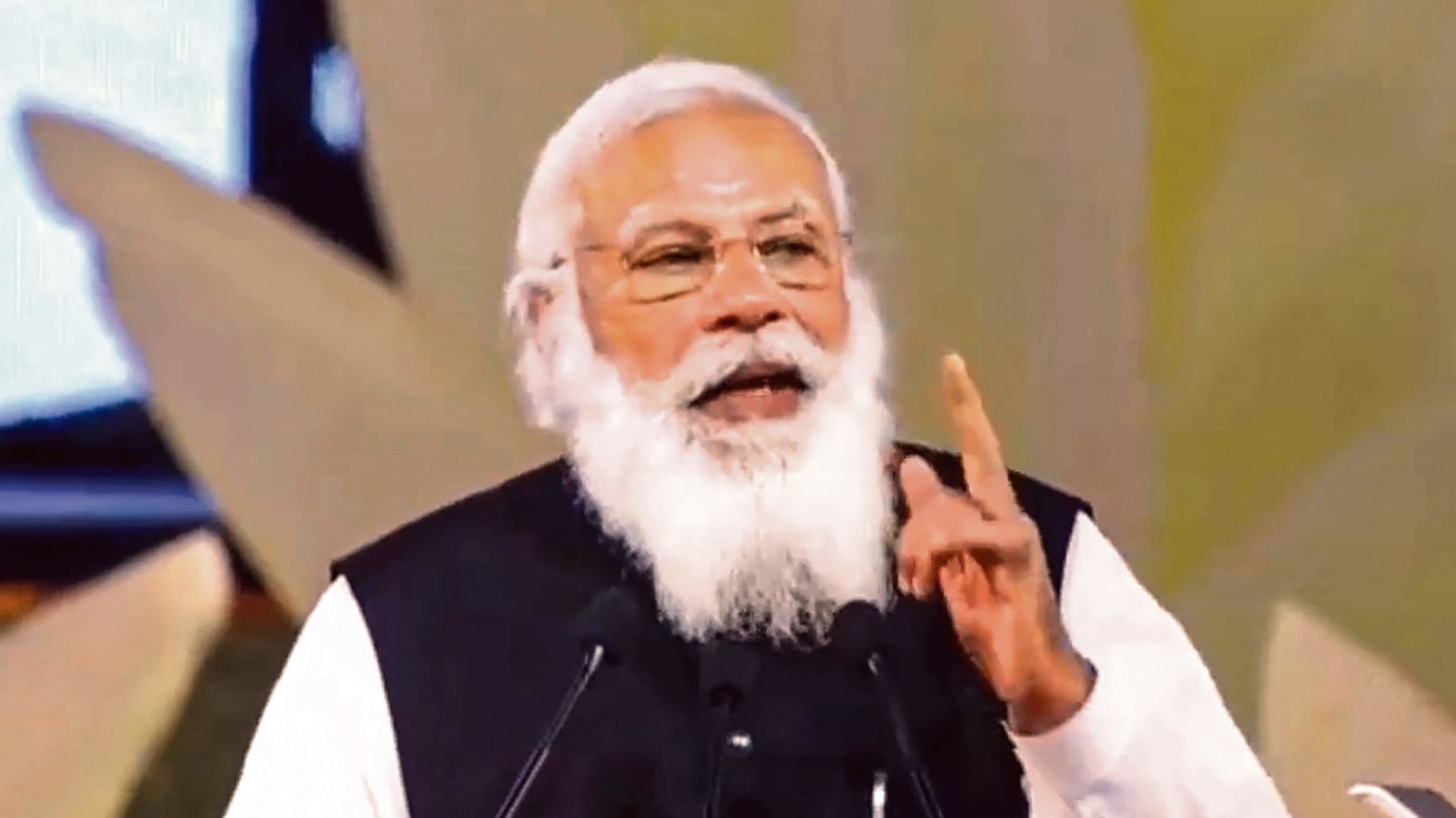 PM Modi holds high-level meeting with officials over Covid-19 related ...