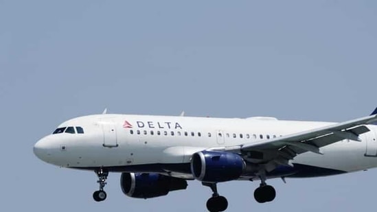 US airlines bringing back more pilots as travel demand rebounds | World ...