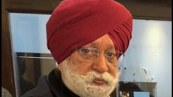 Justice MS Gill takes oath as Punjab chief vigilance commissioner ...