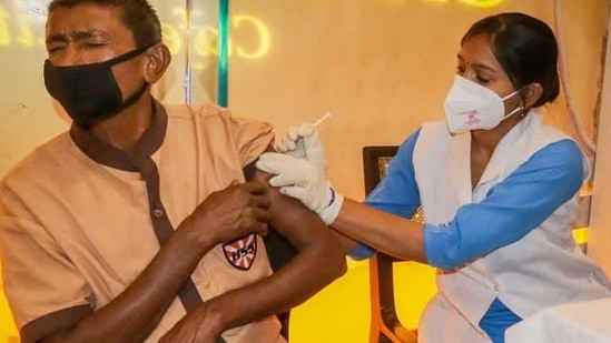 Global Covid-19 vaccine supply "incredibly tight", COVAX needs funds ...