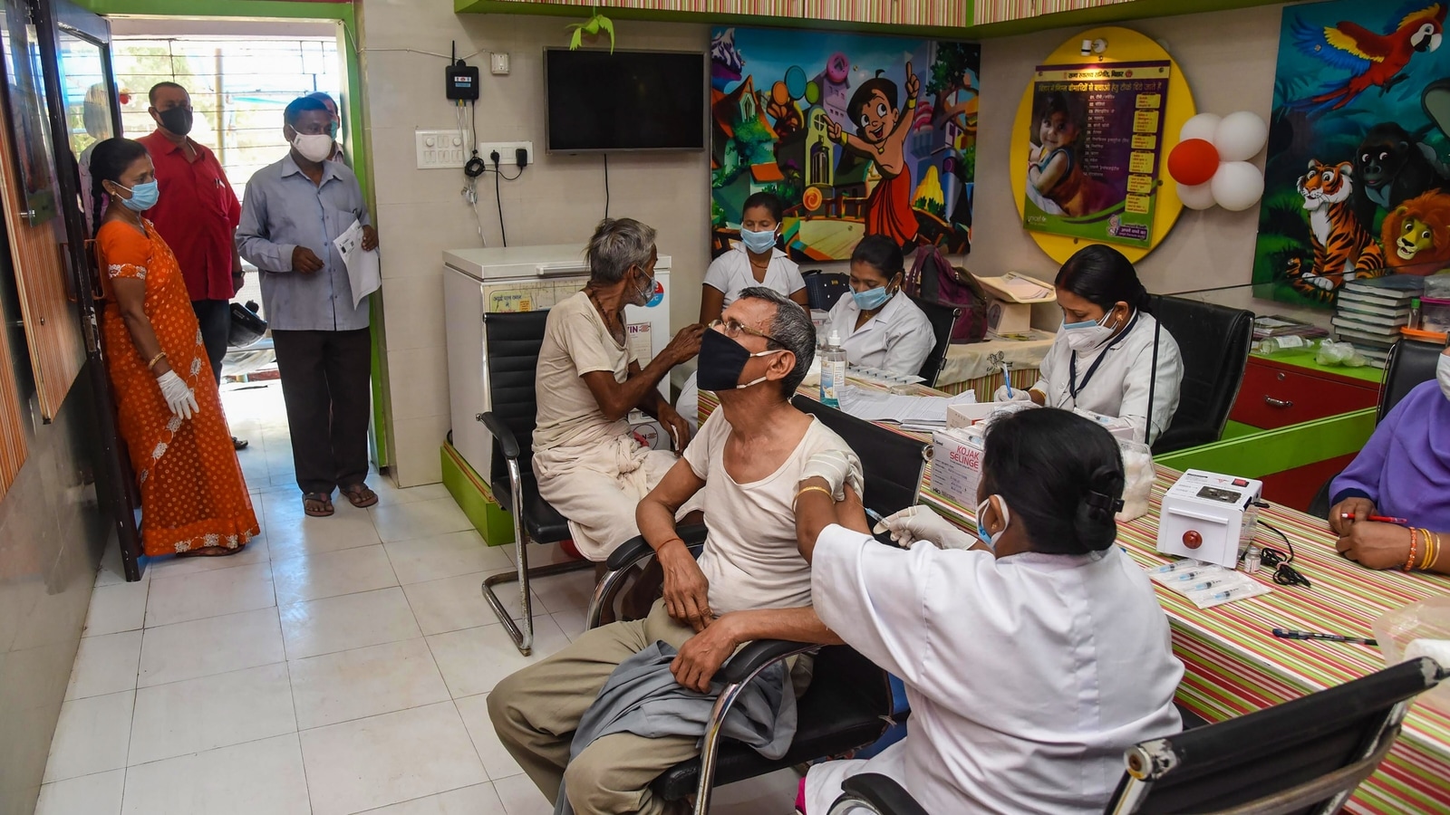127 million Covishield doses and 17 million Covaxin sent by centre so ...