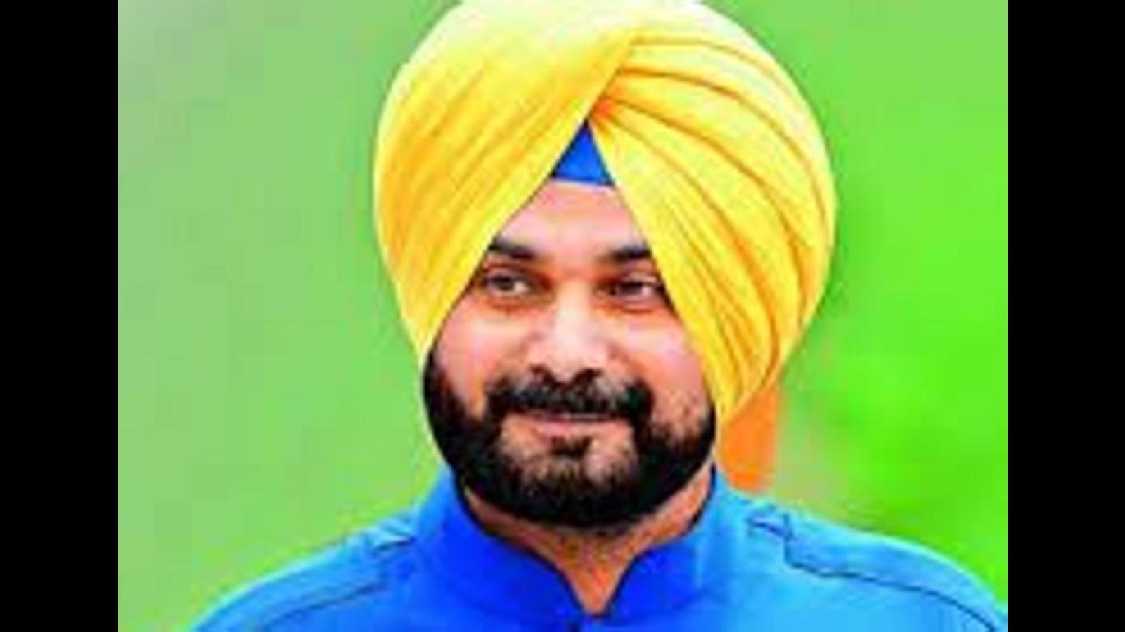 Sidhu shares old posts, says one man responsible for 2015 sacrilege ...
