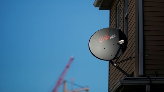 Dish gets Amazon on board to build 5G network, to launch in Las Vegas ...
