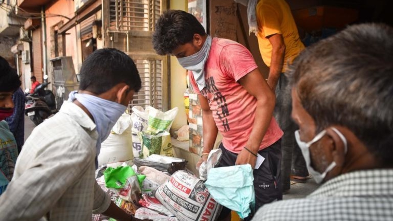 Centre resumes free food for poor scheme | Latest News India