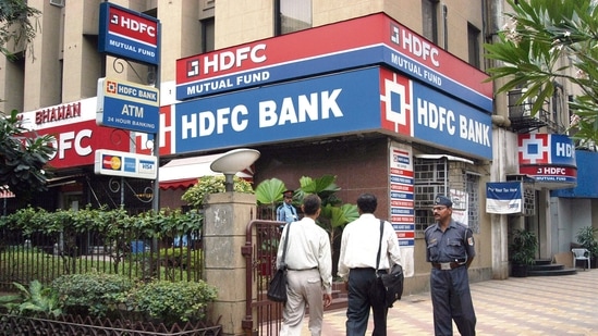 HDFC Bank re-introduces mobile ATMs amid surge in Covid-19 cases ...