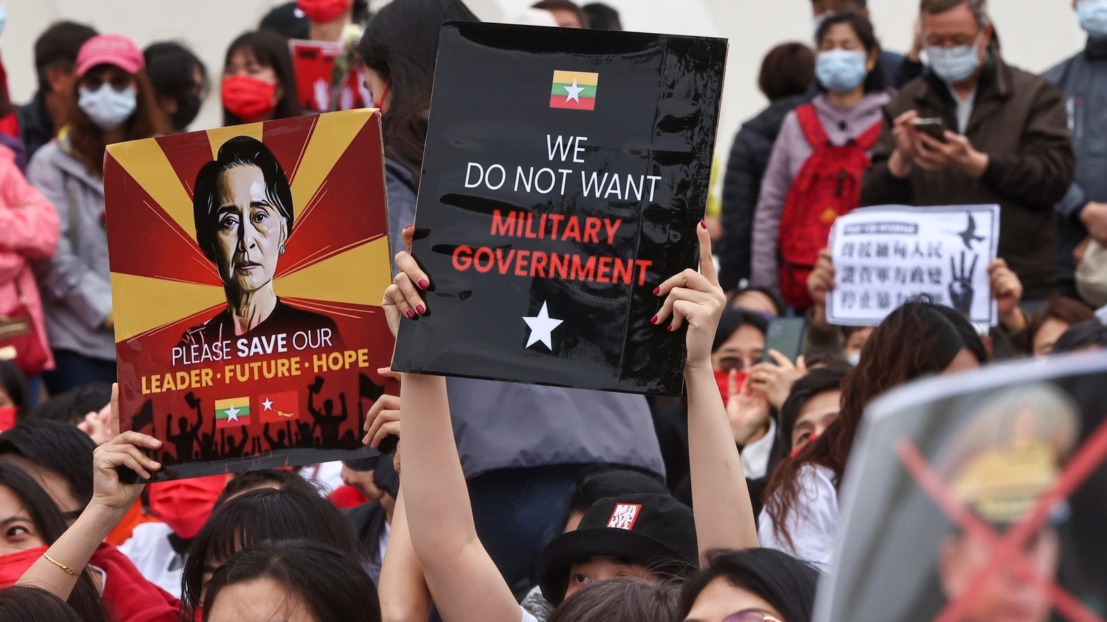 US senators urge President Biden to impose more sanctions against ...