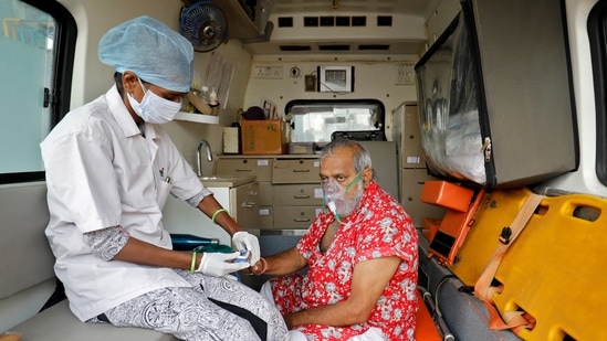 'Just think of doing good': Indian paramedics battle deluge of Covid-19 ...
