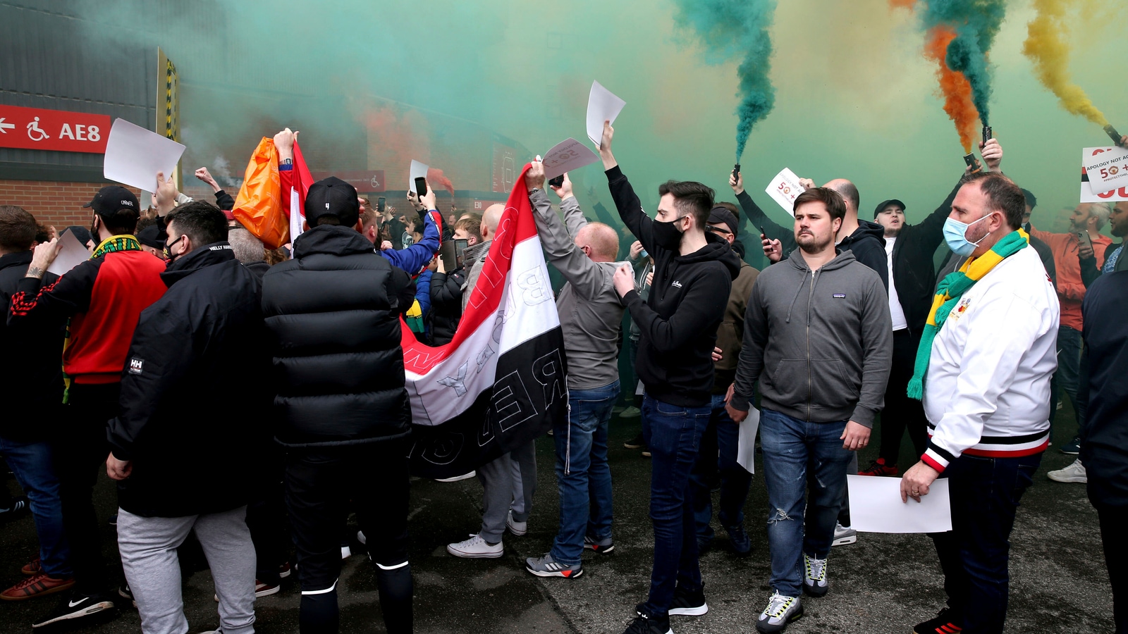 Manchester United's game off after fans storm stadium in protest ...