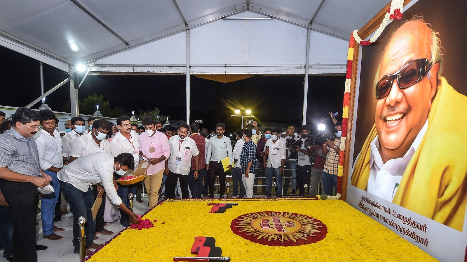 Pro-incumbency stops 2019-like roll out - Hindustan Times