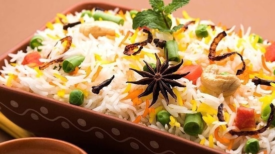 Ramadan 2021: Give iftar a vegetarian spin with Zaitooni Subz Biryani ...