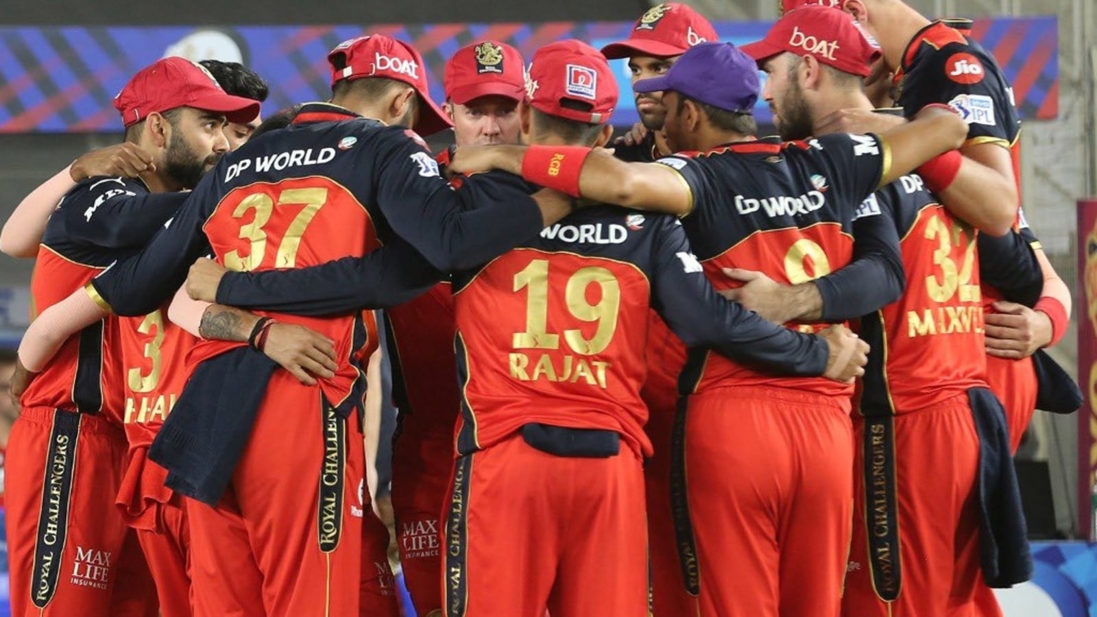 RCB players and support staff leave for their respective destinations ...