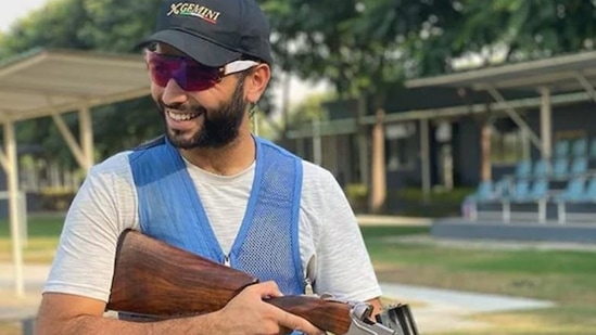 Gurjoat placed 12th after shooting 74 in Lonato World Cup | Hindustan Times
