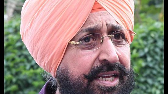 Partap Bajwa demands removal of AG Nanda | Hindustan Times