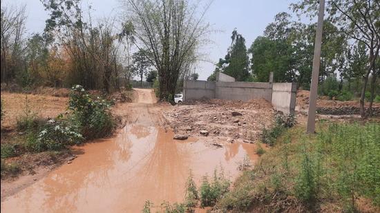 This forgotten 200-year-old Mohali village is still awaiting 21st ...