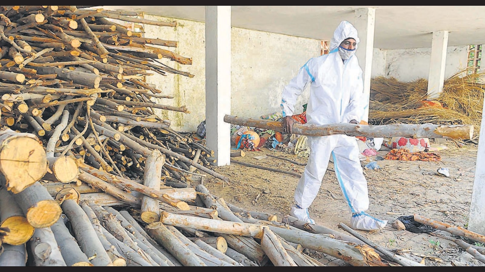 Amid Covid surge, Chandigarh’s crematoria facing wood shortage ...