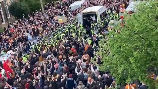 2 Indian men freed from detention van after protest in Scotland | World ...