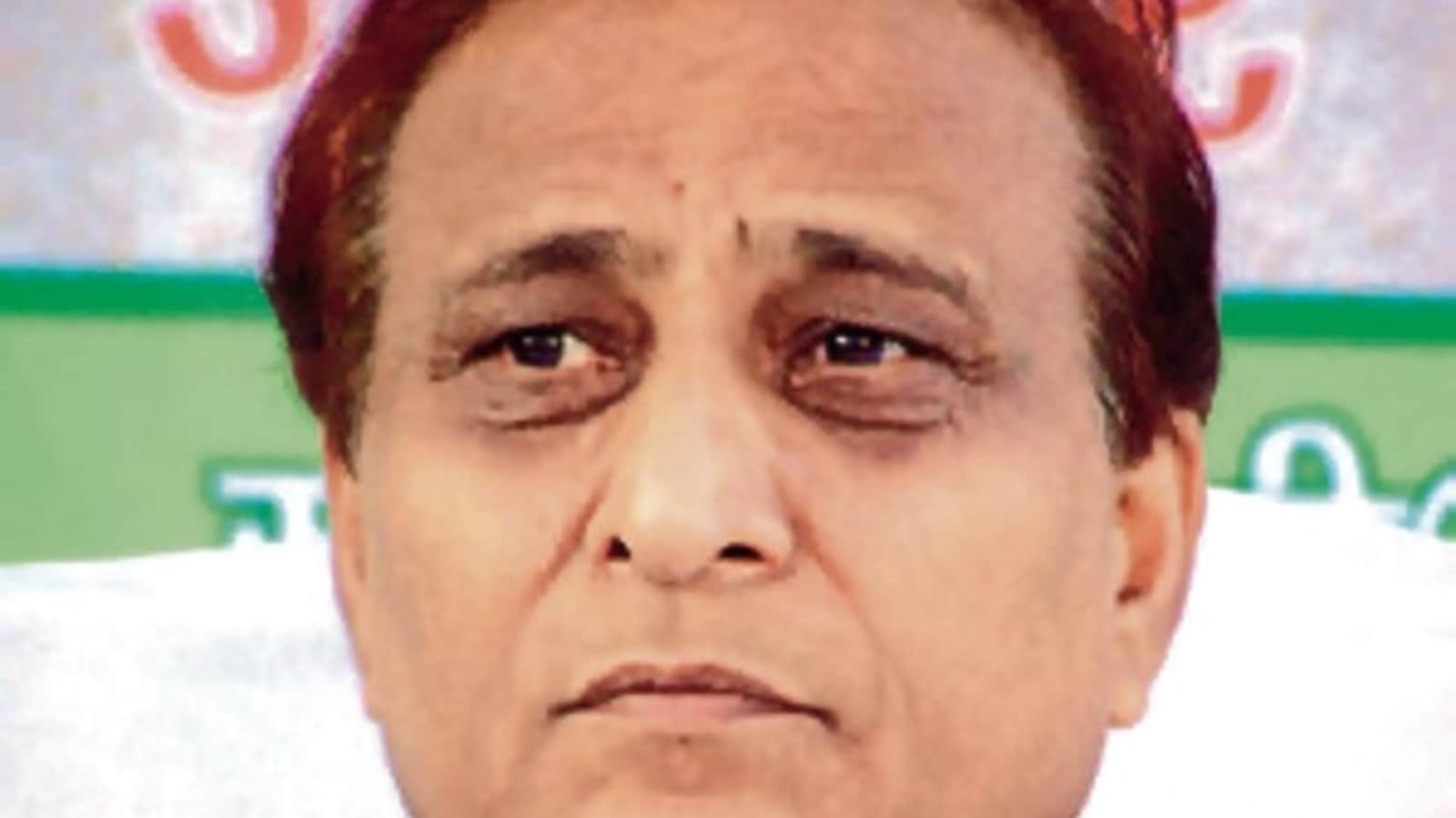 SP leader Azam Khan in critical condition, on oxygen support ... SP leader Azam Khan in critical condition, on oxygen support ...