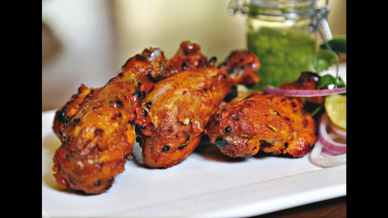 Rude Food by Vir Sanghvi: Even chicken has a dark side | Hindustan Times