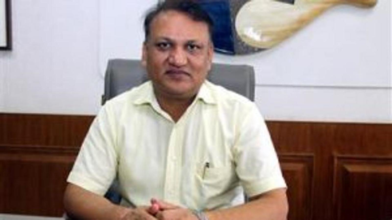 Chandigarh home secretary gets 3-month extension | Hindustan Times