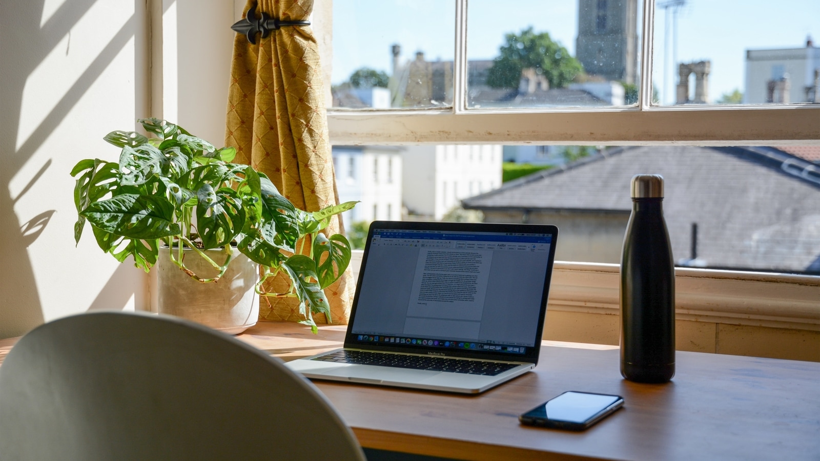 5 stylish yet comfy everyday work from home outfit ideas | Hindustan Times