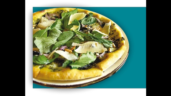 Rude Food by Vir Sanghvi: Pizza party | Hindustan Times