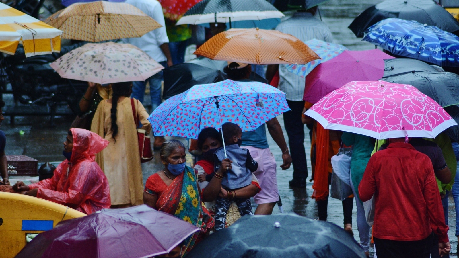 IMD issues red, orange alerts for these states | Latest News India