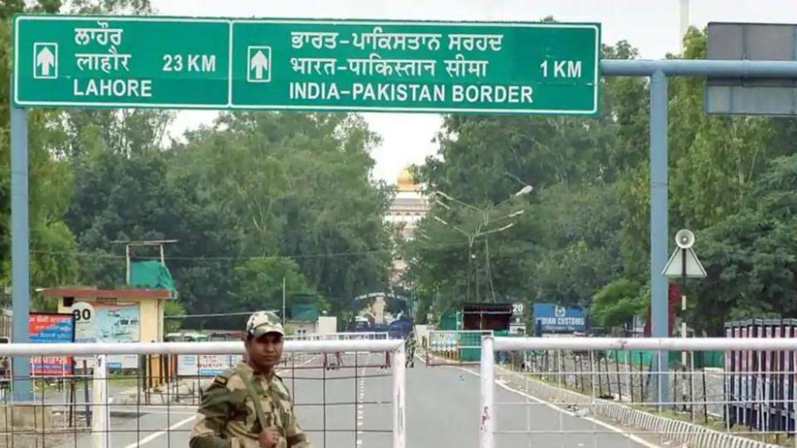 461 cross Wagah border as Pakistan eases Covid norms | Hindustan Times