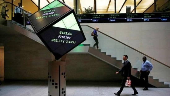 London replaces Amsterdam as Europe's trading hub, first time after ...