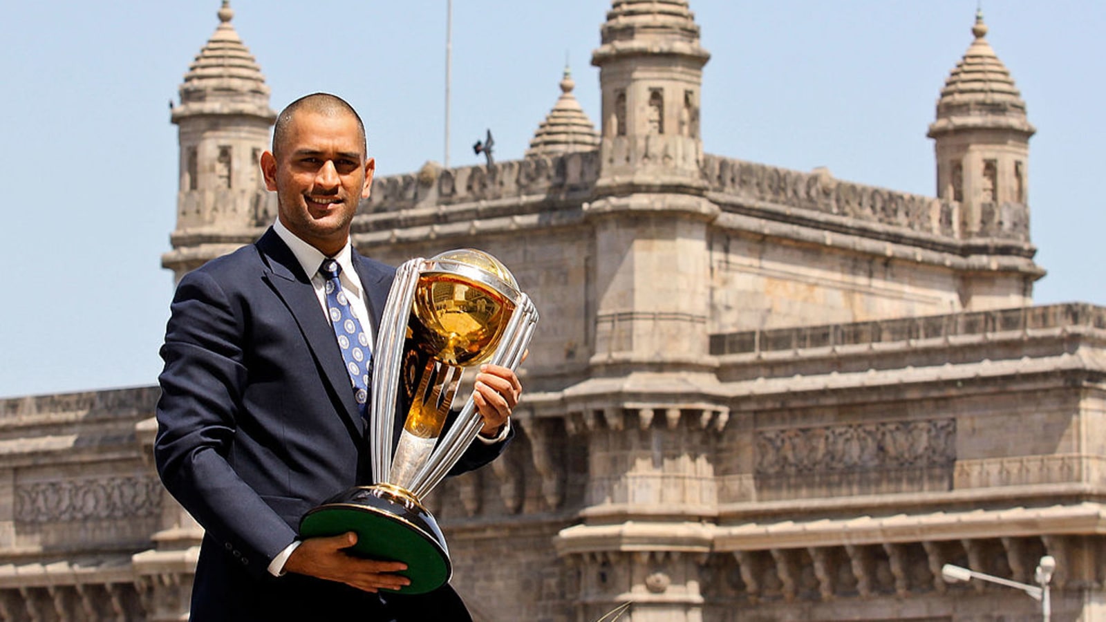 Happy Birthday MS Dhoni: Five times 'captain cool' MSD shocked fans ...
