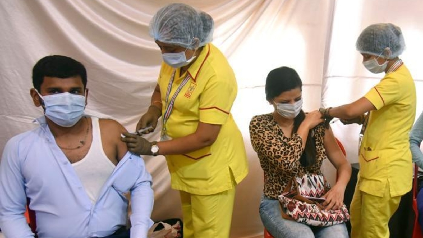 Covid in Mumbai: BMC suspends vaccination for second time in July over ...