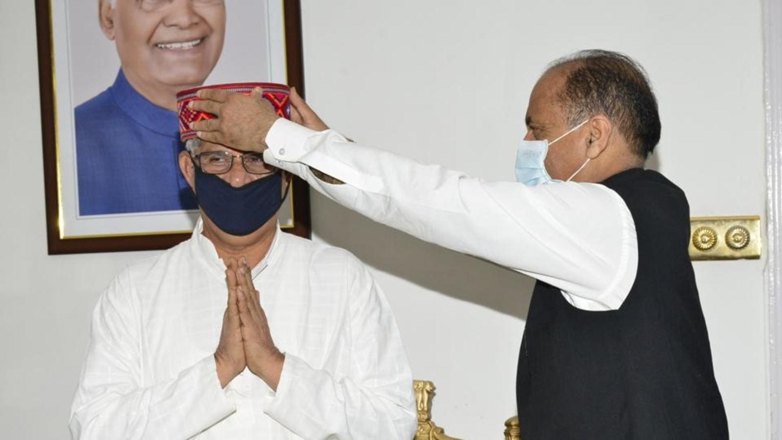 HP guv-designate Rajendra Arlekar gets rousing reception - Hindustan Times