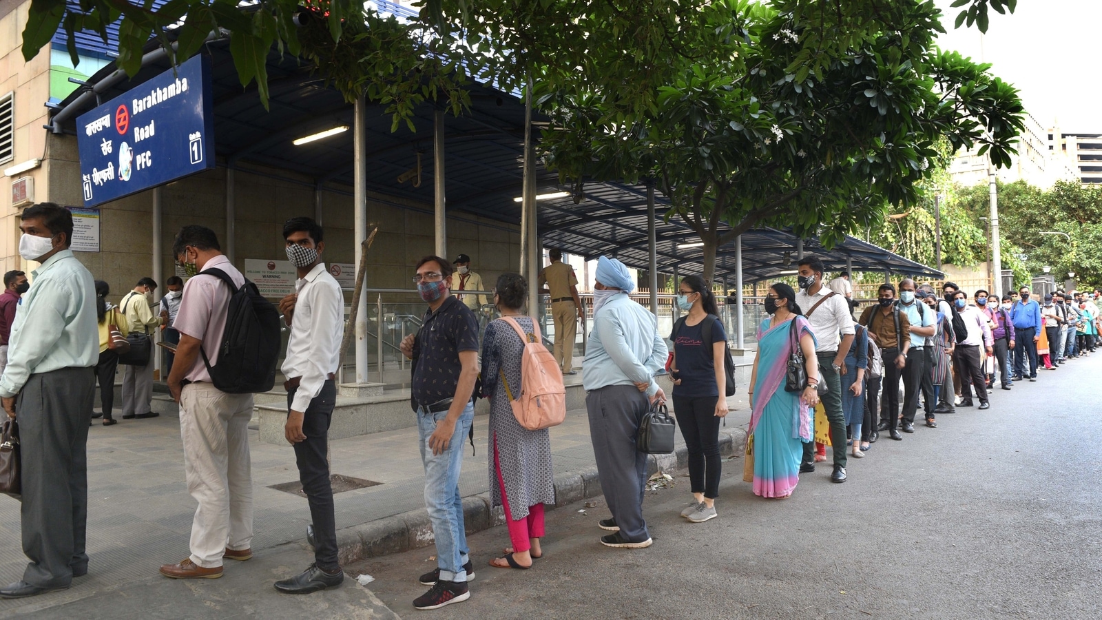 Covid-19 Unlock: Queues persist in Delhi Metro after eased seating ...