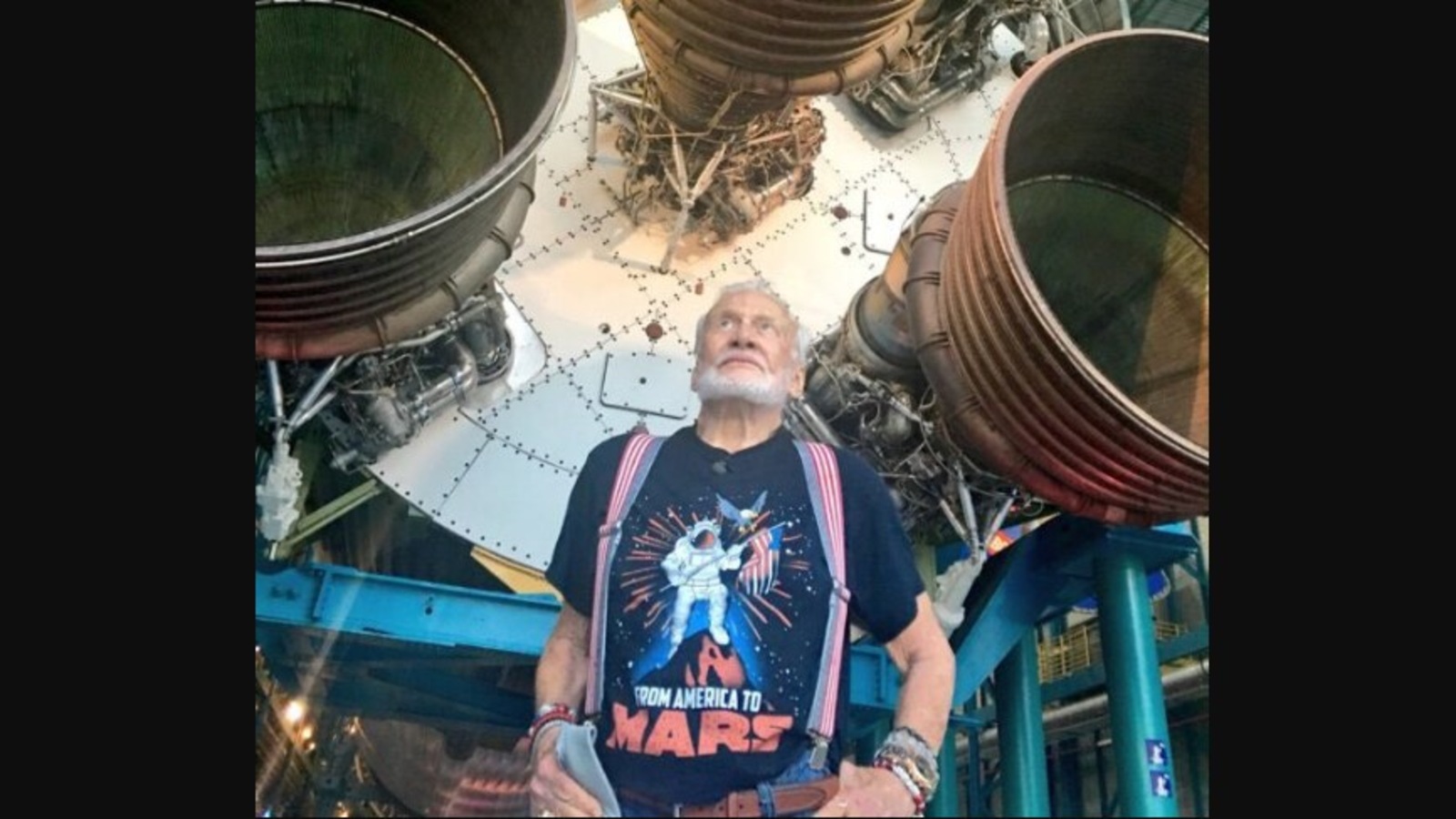 Buzz Aldrin recalls when he had to go through customs after returning ...