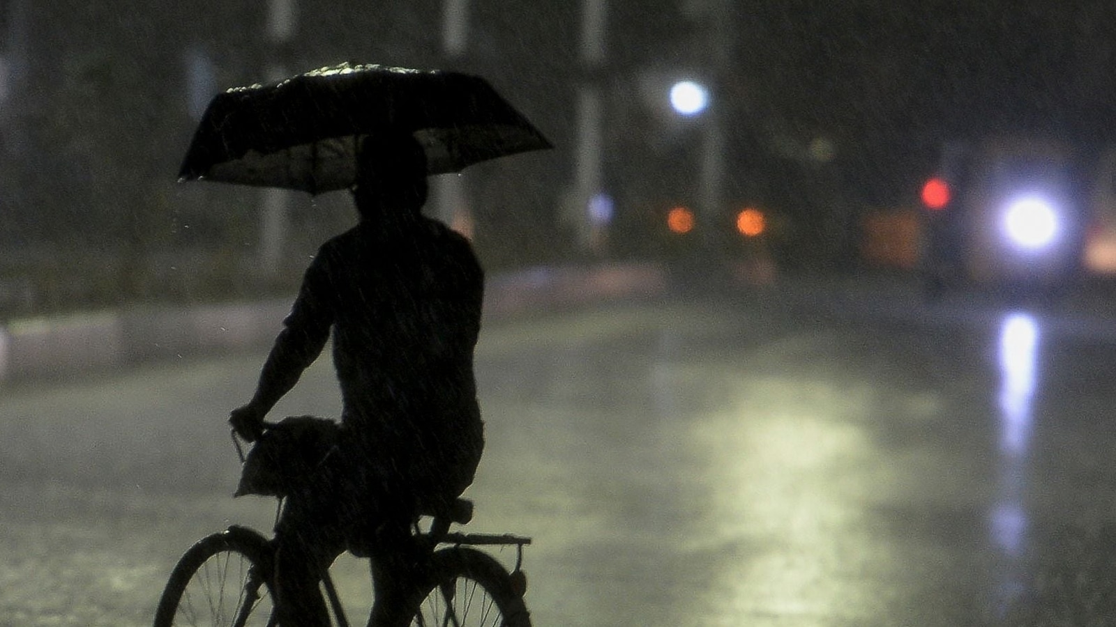 Pune to receive light rainfall in August, says IMD - Hindustan Times