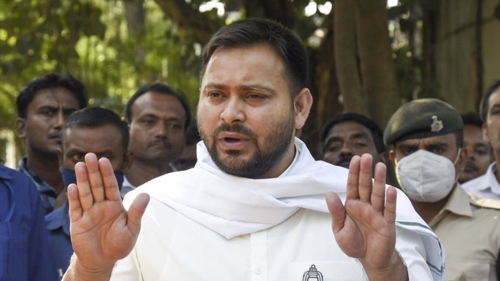 Chirag Paswan real leader of LJP, should work with Tejashwi Yadav: Lalu ...