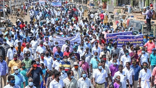 In pics: TN fishermen protest against Indian Marine Fisheries Bill ...