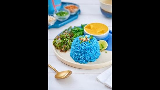 Butterfly pea powder: Paint your plate blue | Latest News Delhi