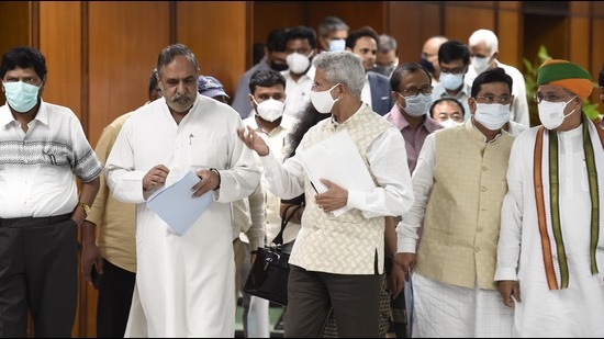Oppn parties express concern over India’s external security | India News