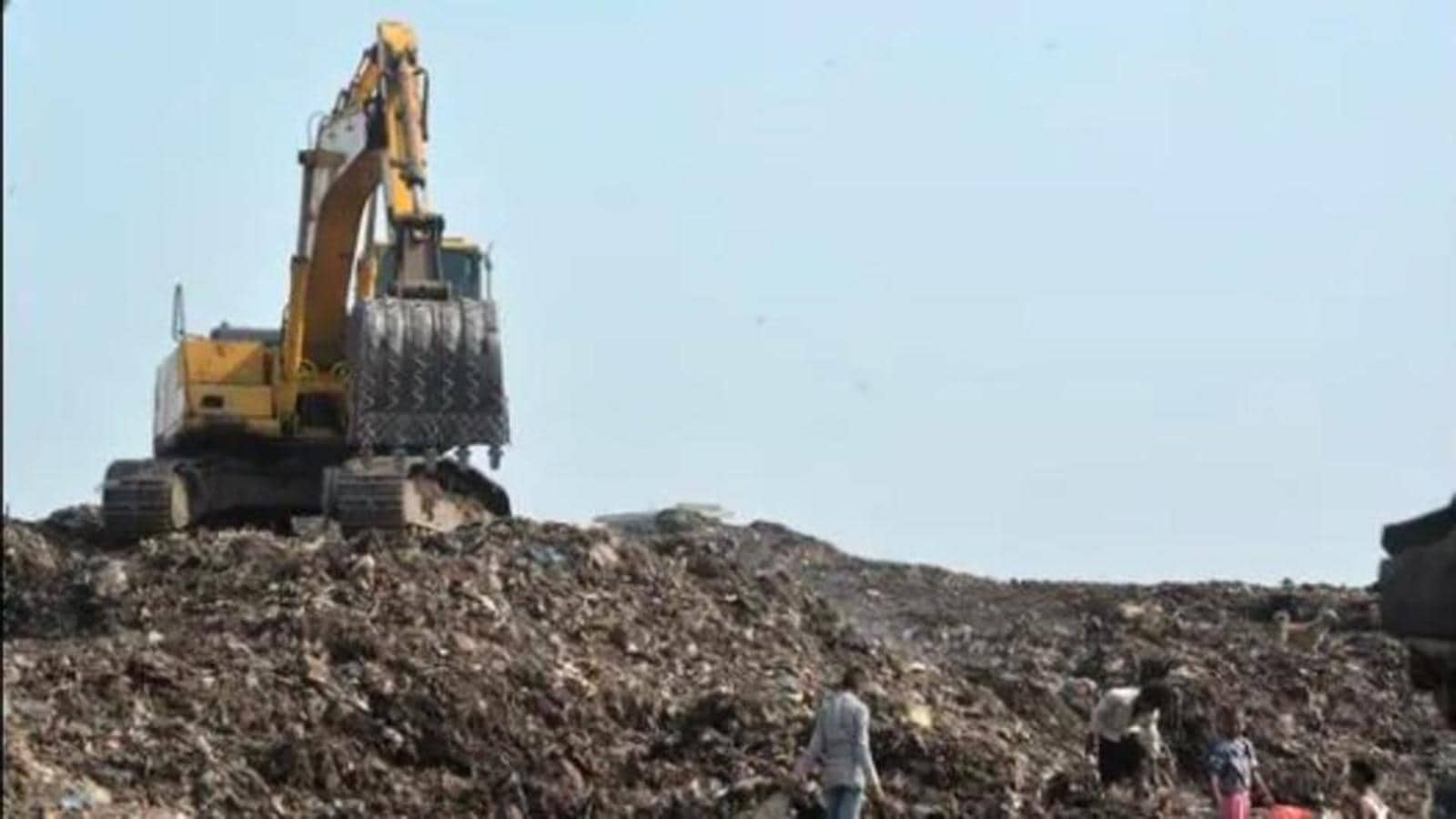 Trash mountains: another type of Mumbai high rise | Mumbai news