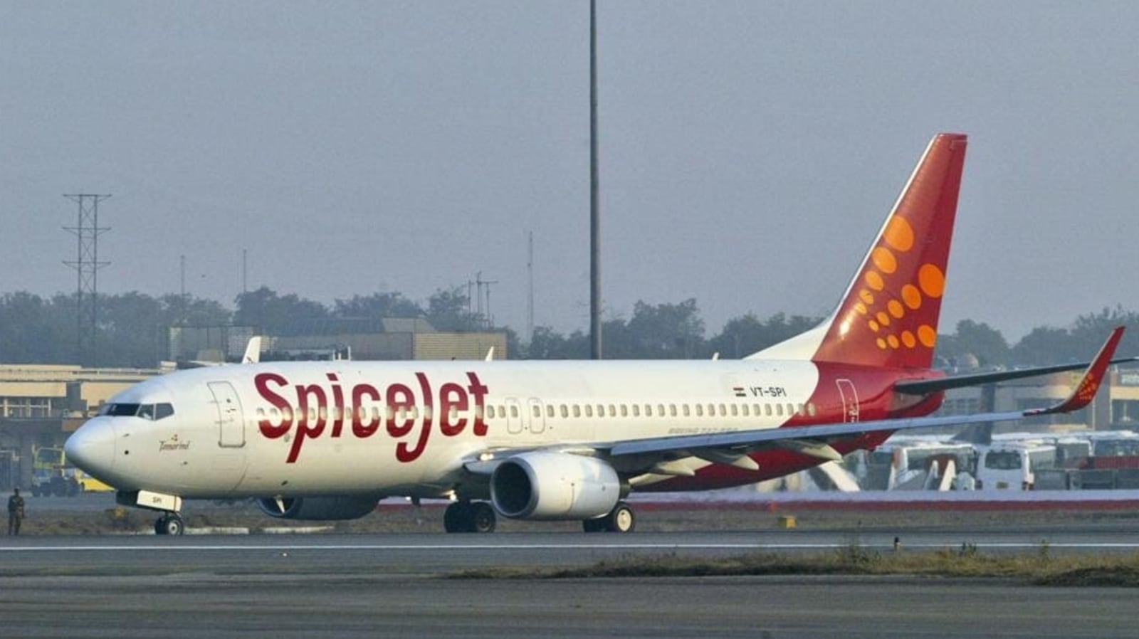SpiceJet woes may continue even after 737 MAX return - Hindustan Times